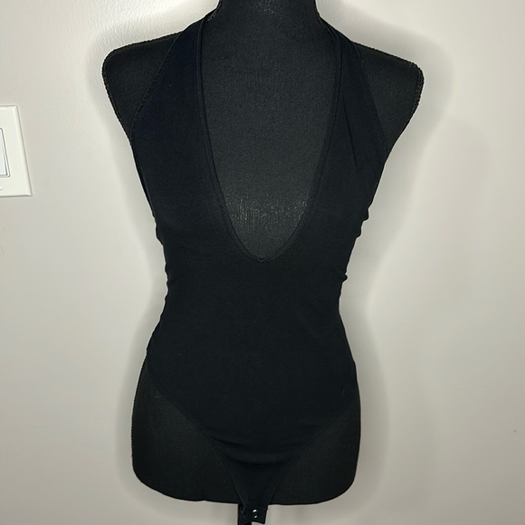Express | Tops | Express Xs Black Super Lowcut Halter Top Open Back ...